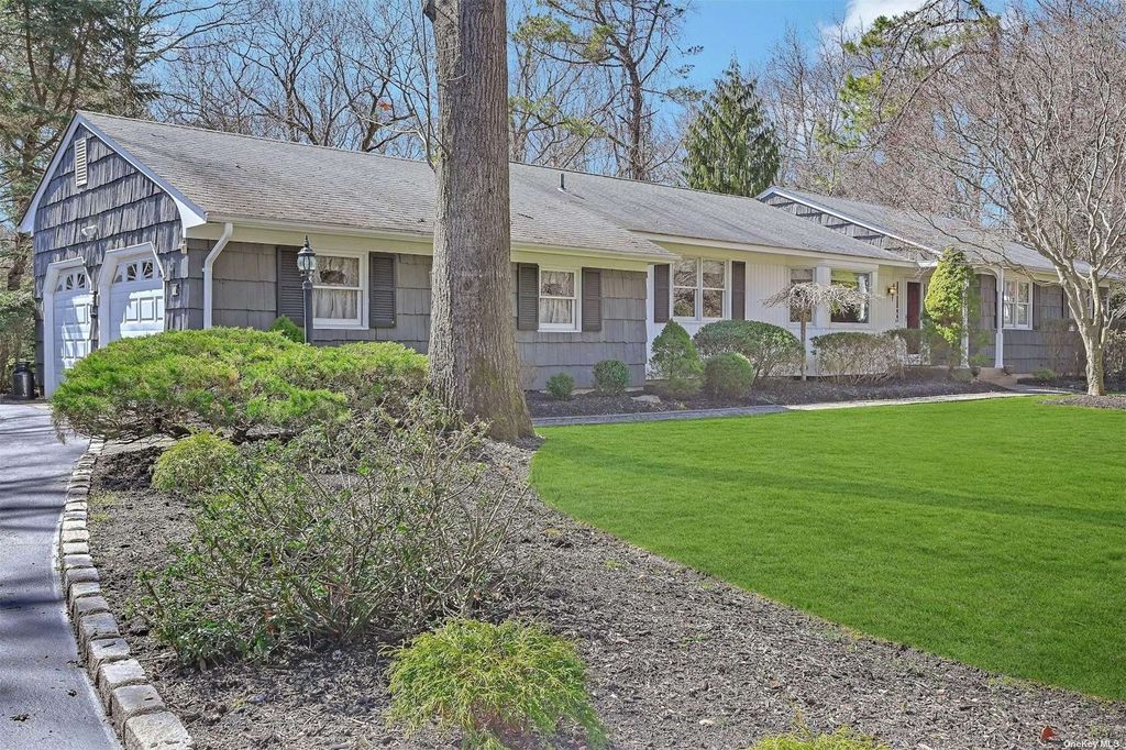 18 Circle Drive, Shoreham, NY 11786 | Trulia