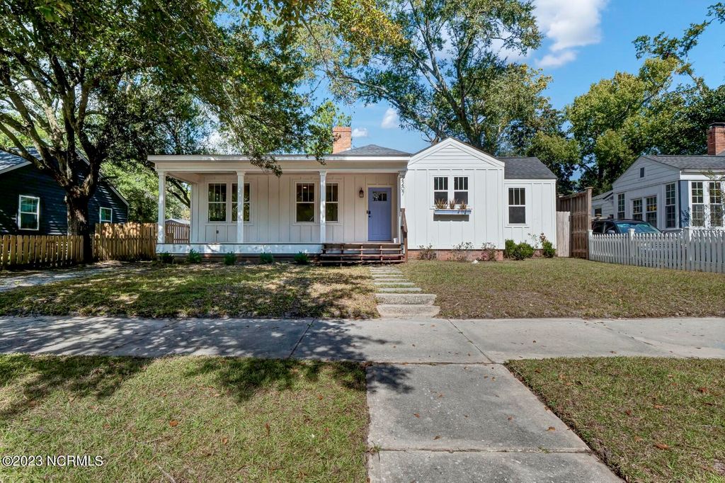 2207 Klein Road, Wilmington, NC 28405 - See Est. Value, Schools & More