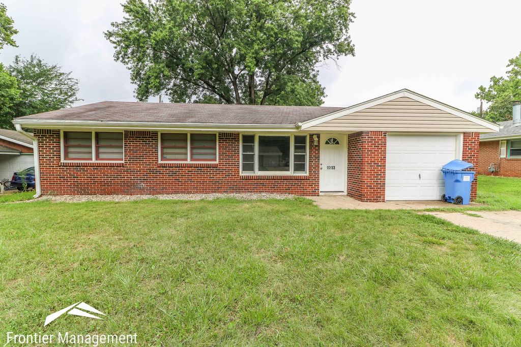 1713 Cassell Rd, Manhattan, KS 66502 - See Est. Value, Schools & More