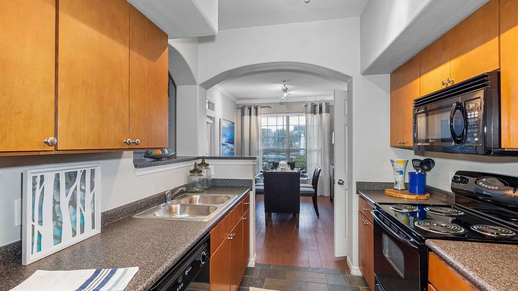 10420 McKinley Dr #13311, Tampa, FL 33612 - See Est. Value, Schools & More