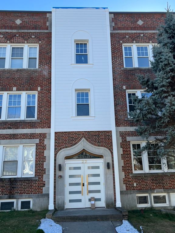 22 High St #B6, Bristol, CT 06010 - See Est. Value, Schools & More