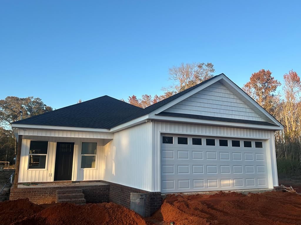 325 County Road 60, Slocomb, AL 36375 - See Est. Value, Schools & More