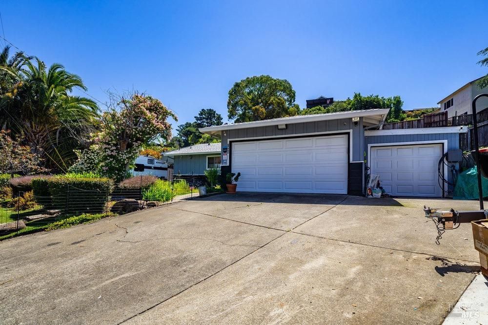 1404 Sherman Drive, Benicia, CA 94510 - See Est. Value, Schools & More