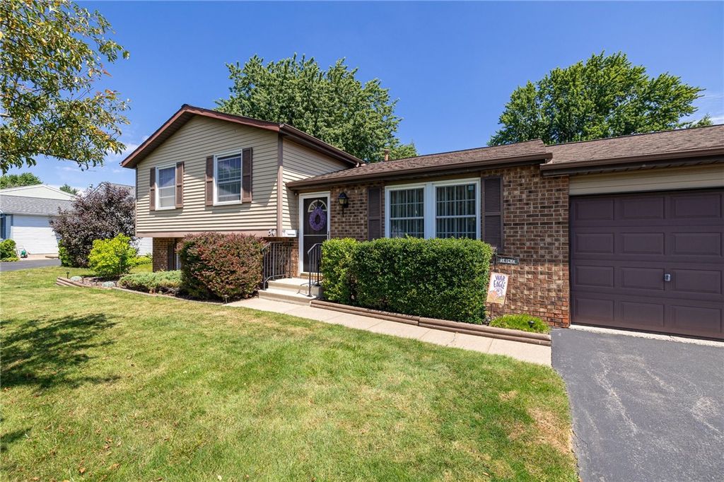 54 Meadow Greene St, Rochester, NY 14612 - See Est. Value, Schools & More