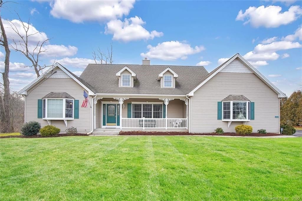 675 East Street North, Suffield, CT 06078 - See Est. Value, Schools & More