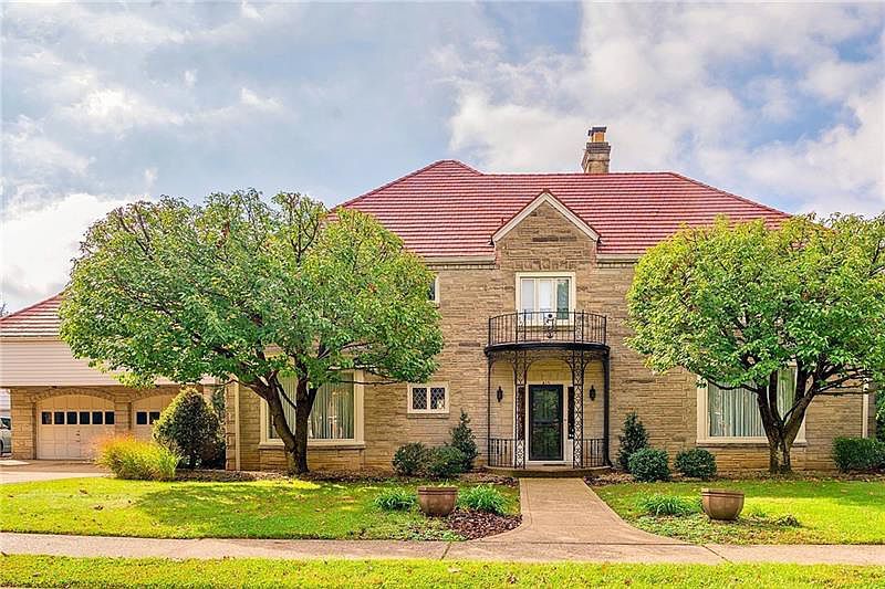 815 Weldon St, Latrobe, PA 15650 - See Est. Value, Schools & More