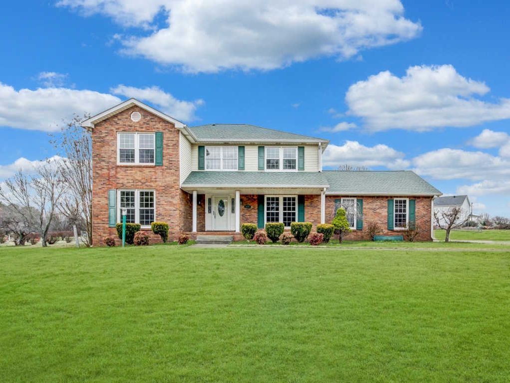 1059 Rossview Rd, Clarksville, TN 37043 | Trulia