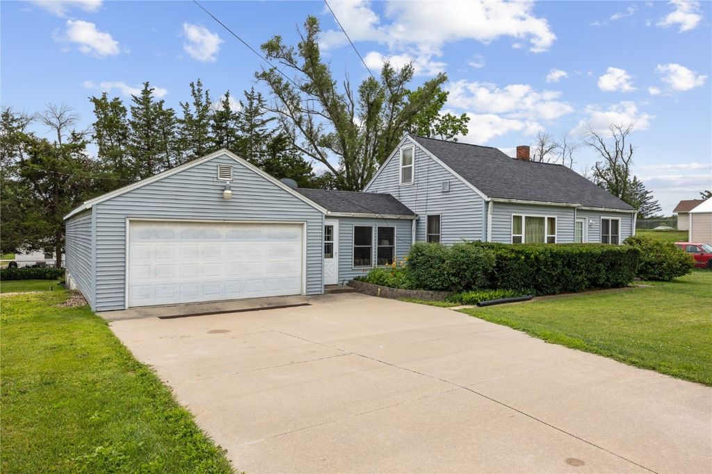 6573 Mount Vernon Rd SE, Cedar Rapids, IA 52403 - See Est. Value ...