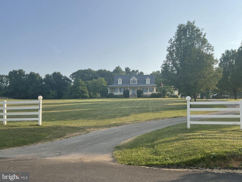 370 Throne Rd, Fawn Grove, PA 17321 - See Est. Value, Schools & More