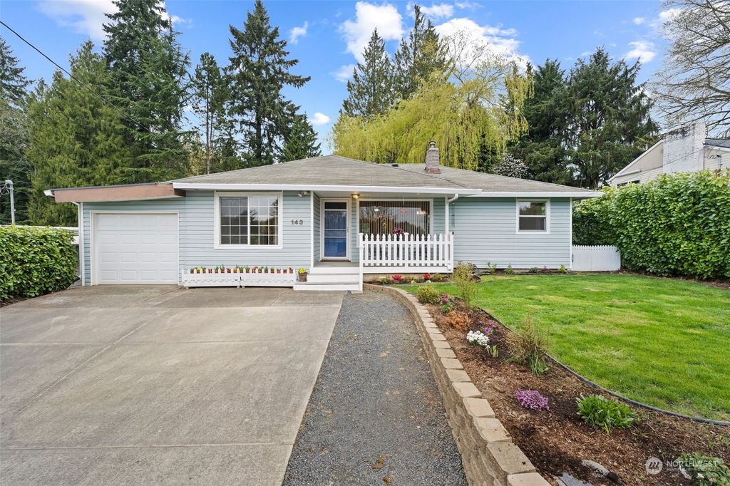 143 Mountain View Drive, Longview, WA 98632 - See Est. Value, Schools ...