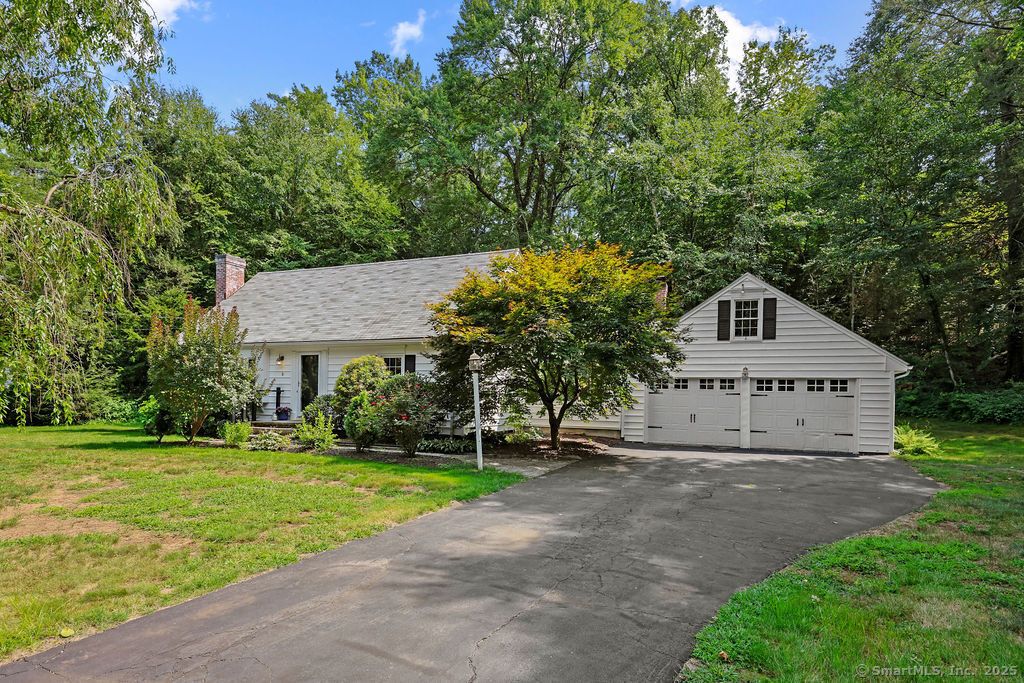 5 Westminster Cartway, Simsbury, CT 06070 - See Est. Value, Schools & More