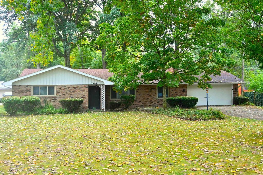 7424 Bojrab Dr, Fort Wayne, IN 46835 - See Est. Value, Schools & More