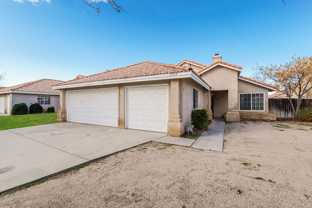 1739 Lightcap St, Lancaster, CA 93535 | Trulia