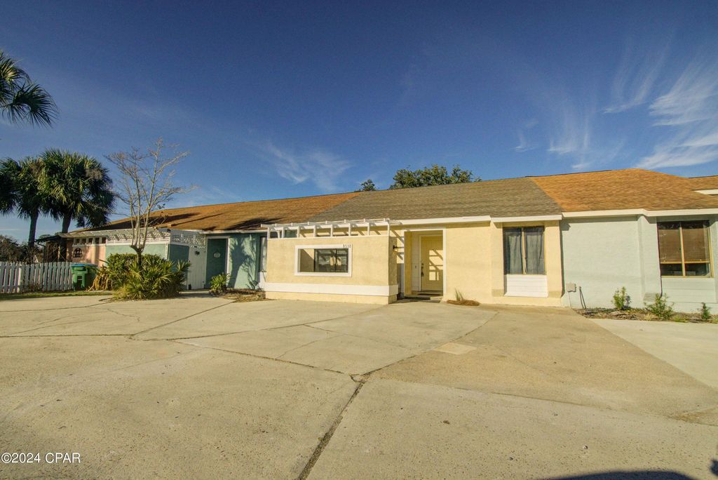 8518 N Lagoon Dr, Panama City Beach, FL 32408 - See Est. Value, Schools ...