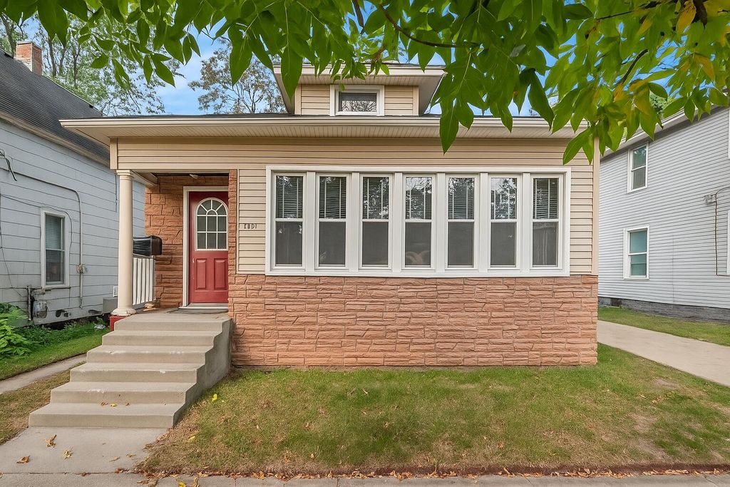 1501 North Ave NE, Grand Rapids, MI 49505 - See Est. Value, Schools & More
