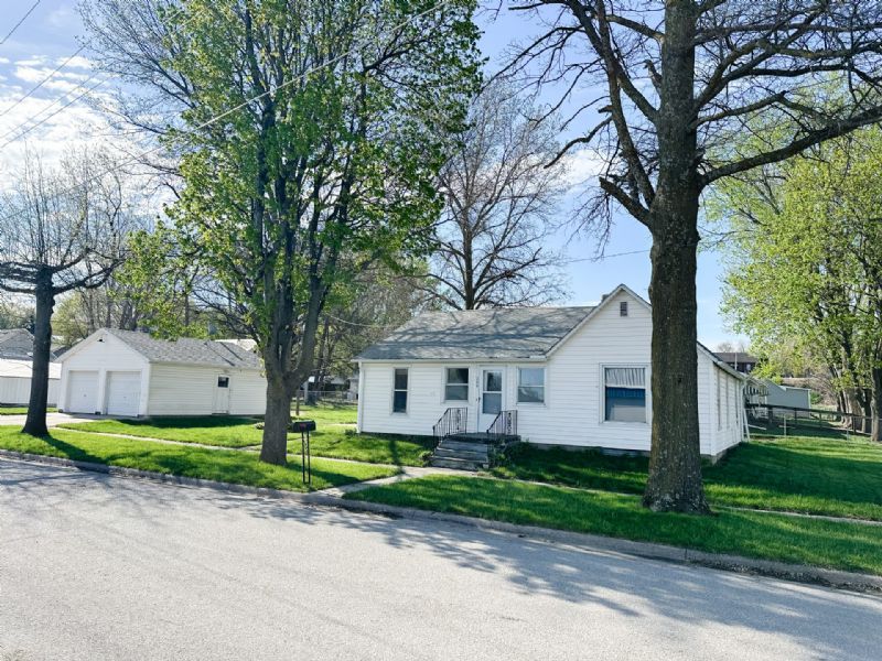 200 Short St, Red Oak, IA 51566 - See Est. Value, Schools & More