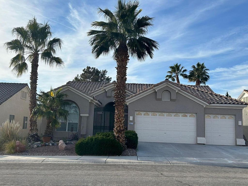 8537 Highland View Ave, Las Vegas, NV 89145 | Trulia