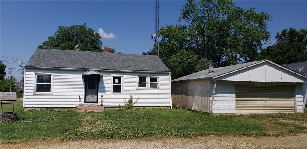 4 Loren St, Henning, IL 61848 - See Est. Value, Schools & More