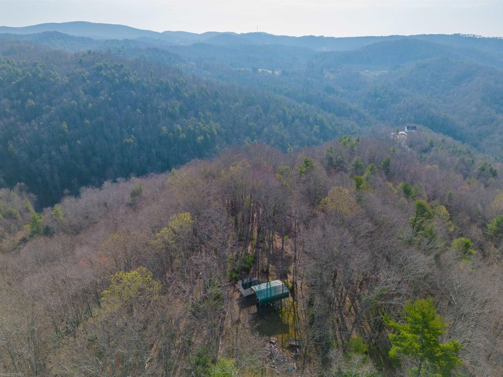 Autumn Dr NE, Copper Hill, VA 24079 - See Est. Value, Schools & More