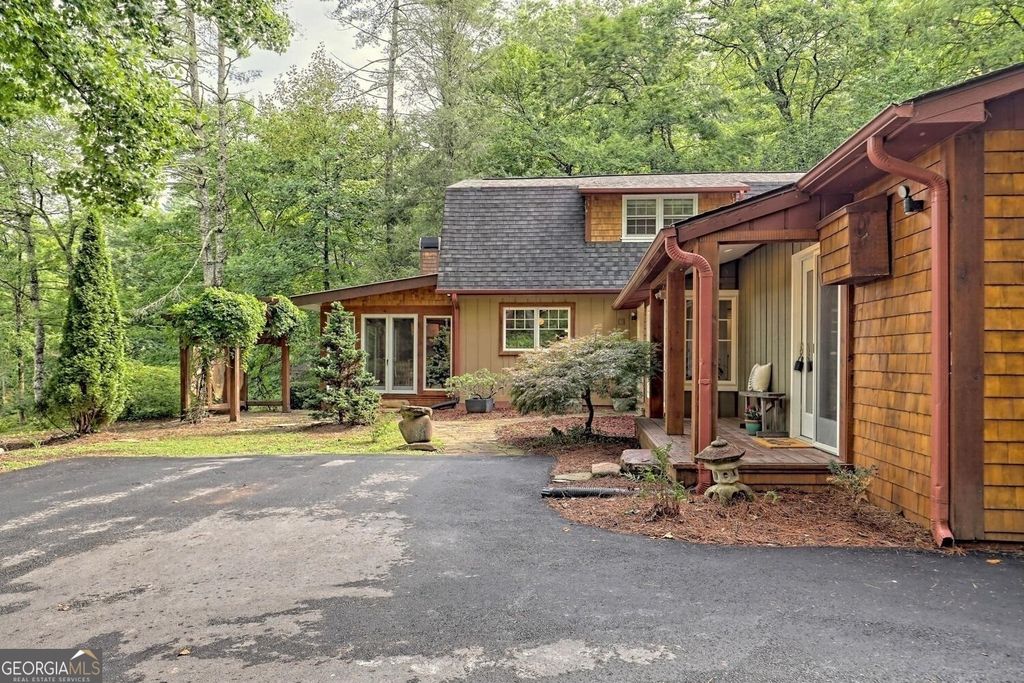 234 Sylvan Lake Dr, Rabun Gap, GA 30568 - See Est. Value, Schools & More