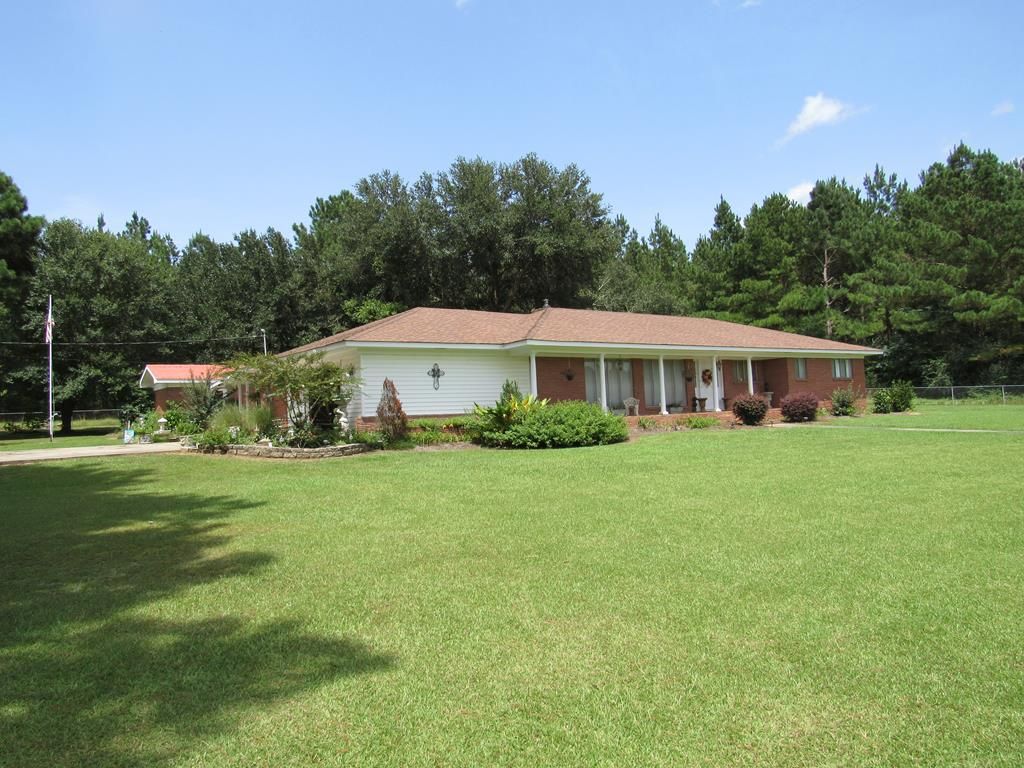 221 Enon Sartinville Rd, Jayess, MS 39641 - See Est. Value, Schools & More