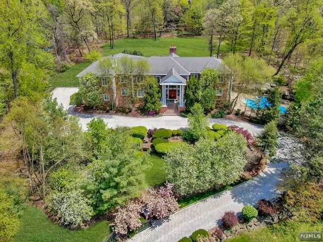 26 Marie Major Dr, Alpine, NJ 07620 - See Est. Value, Schools & More