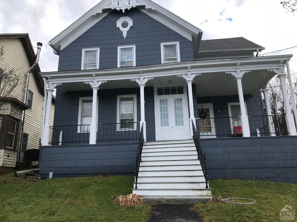 131 Main St, Philmont, NY 12565 - See Est. Value, Schools & More