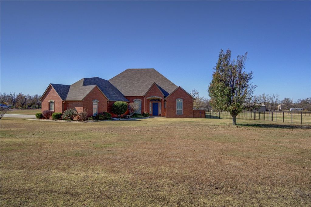 4701 Katelyn Ln, Mustang, OK 73064 | Trulia