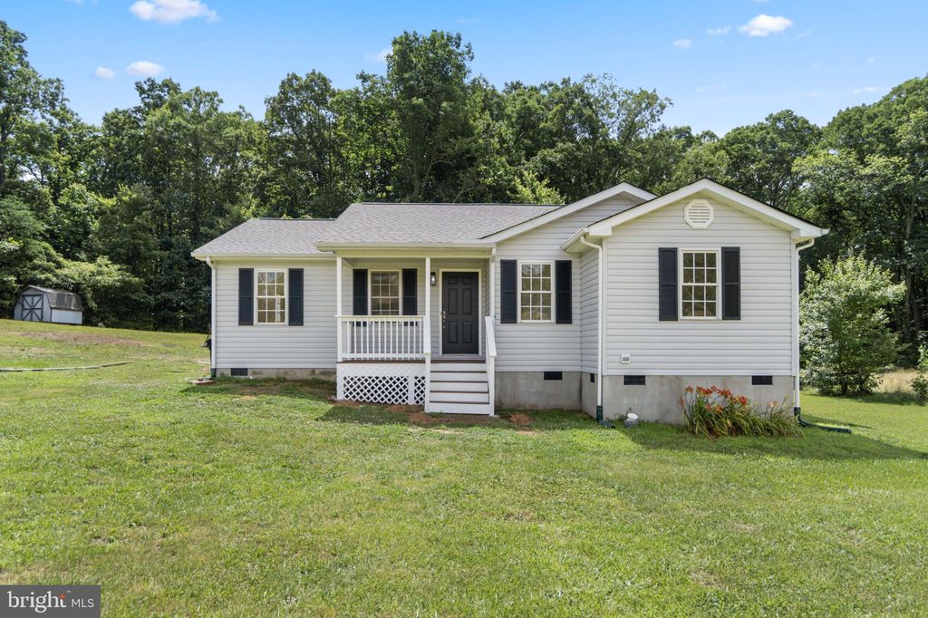 9009 Lawyers Rd, Spotsylvania, VA 22551 - See Est. Value, Schools & More
