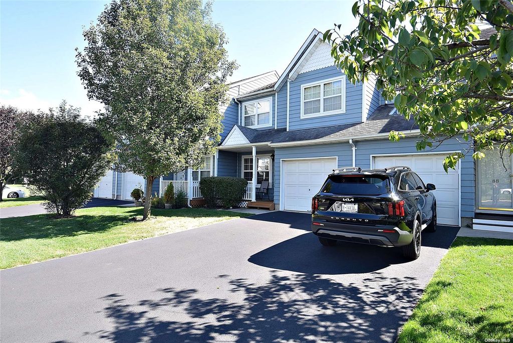 90 Sprucewood Boulevard UNIT 90, Central Islip, NY 11722 | Trulia