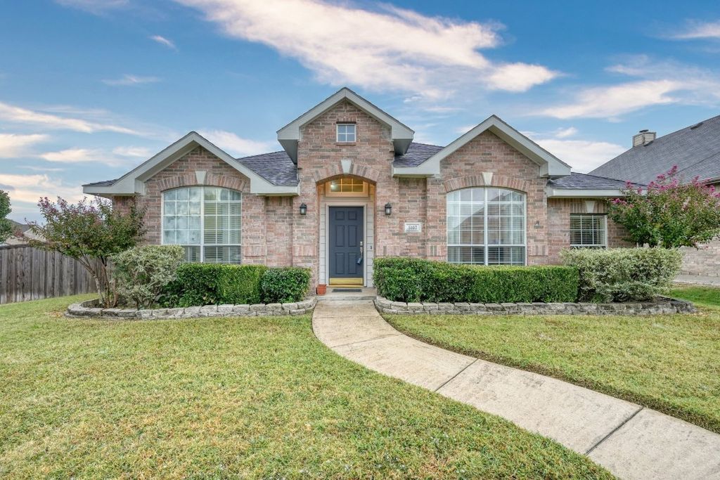 5102 Summertree Ct, Garland, TX 75043 - See Est. Value, Schools & More