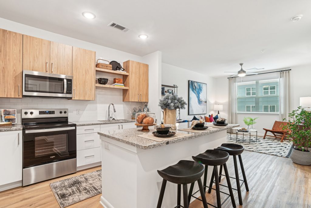 2370 Ridgemont Ave #2111, Charlotte, NC 28208 - See Est. Value, Schools ...