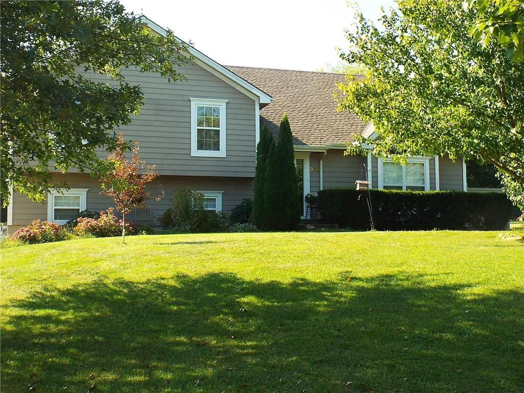 301 Cape Cod Rd, Trimble, MO 64492 - See Est. Value, Schools & More