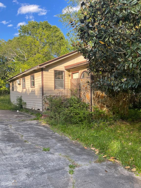 1755 E Broad St, Athens, GA 30601 | Trulia