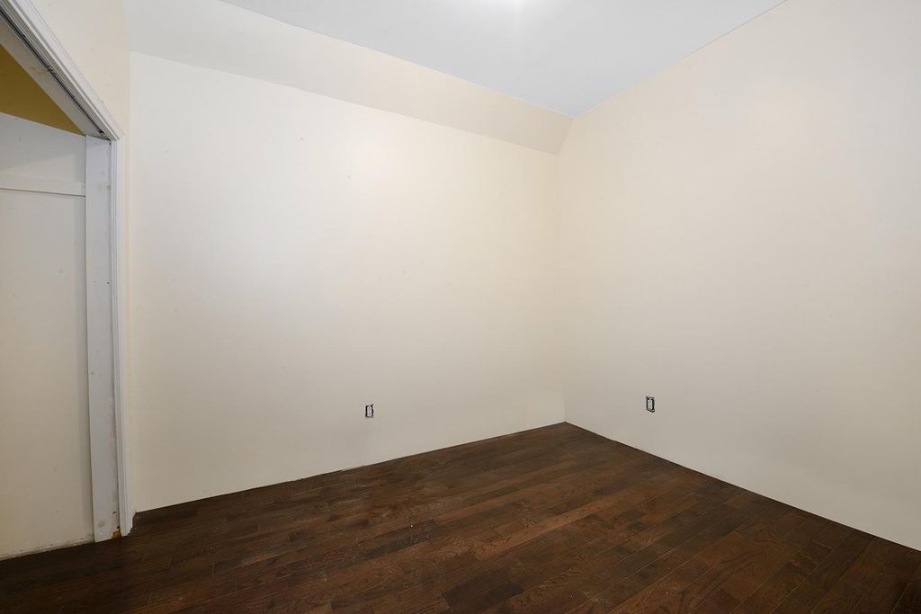 712 6th St #1R, Union City, NJ 07087 - See Est. Value, Schools & More