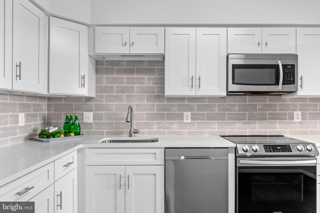 3713 George Mason Dr #1216, Falls Church, VA 22041 - See Est. Value ...