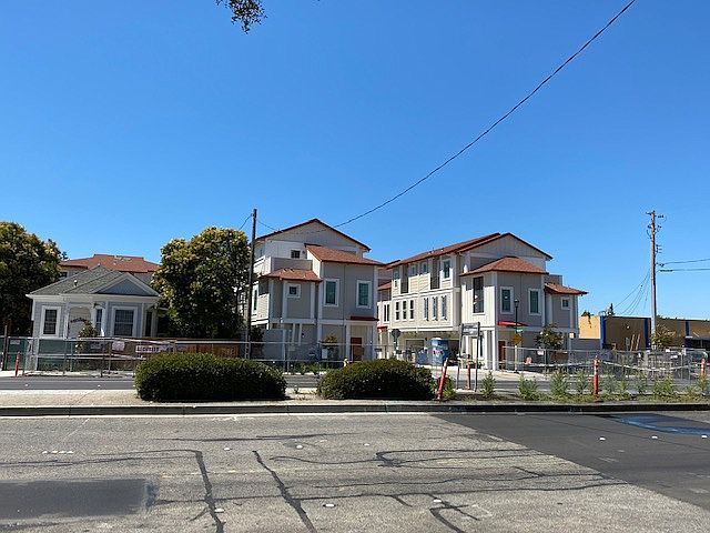 Decoto Rd, Fremont, CA 94555 - See Est. Value, Schools & More