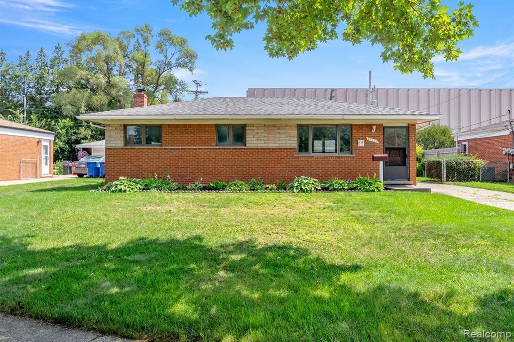 25432 Wexford Ave, Warren, MI 48091 | Trulia