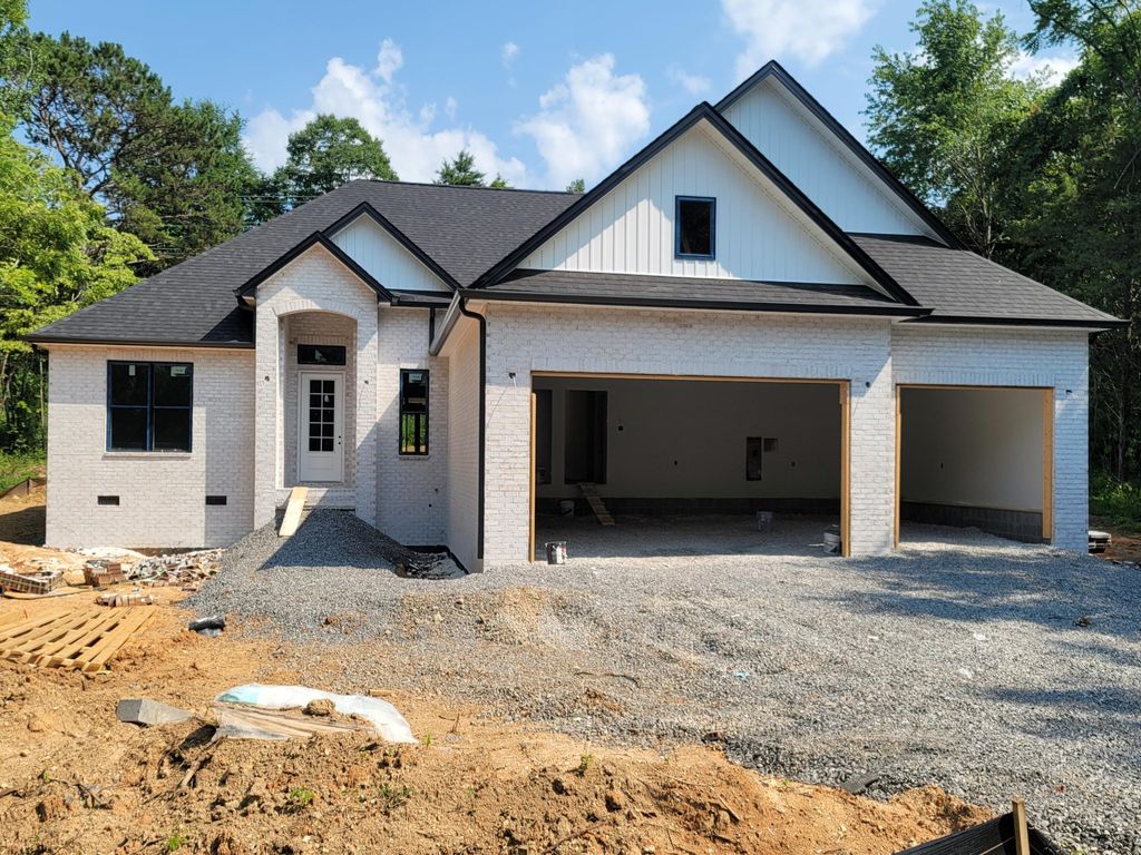 139 Saloli Way #13, Loudon, TN 37774 - See Est. Value, Schools & More