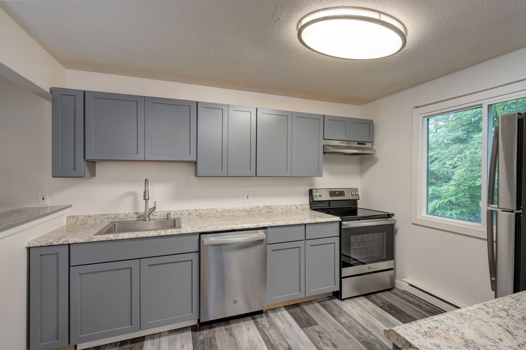 2508 Route 9W #20D, Ravena, NY 12143 - See Est. Value, Schools & More