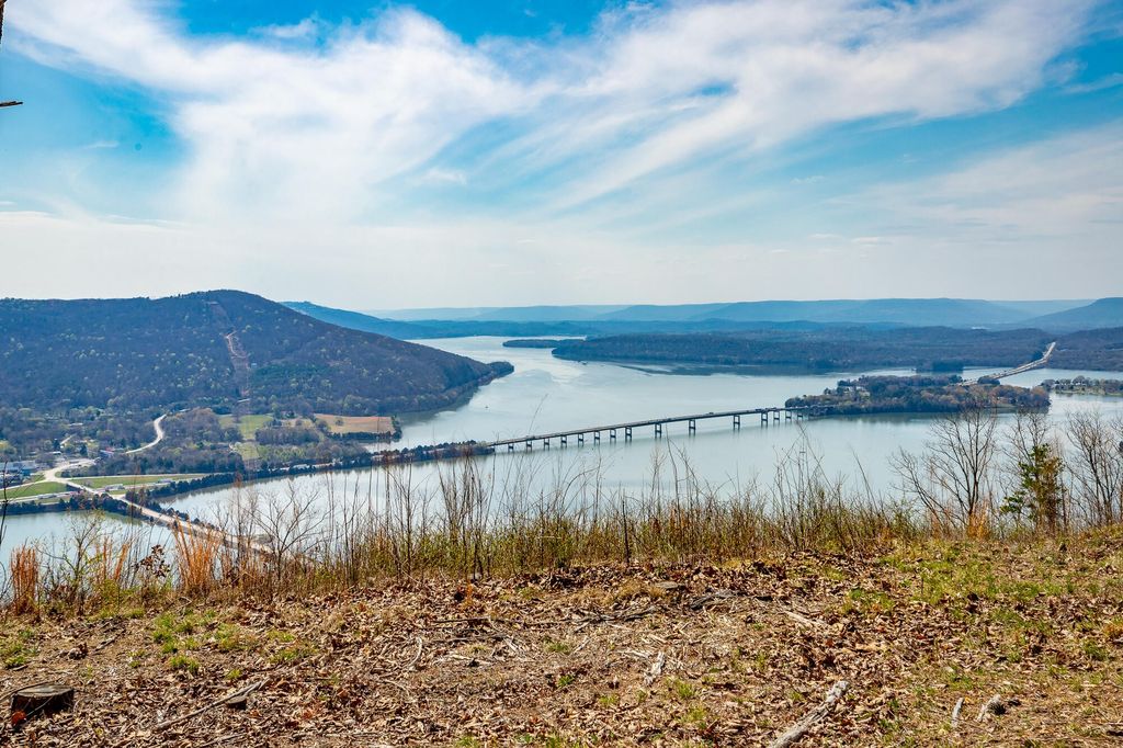 1085 Buck Crossing Dr, Guild, TN 37340 - See Est. Value, Schools & More