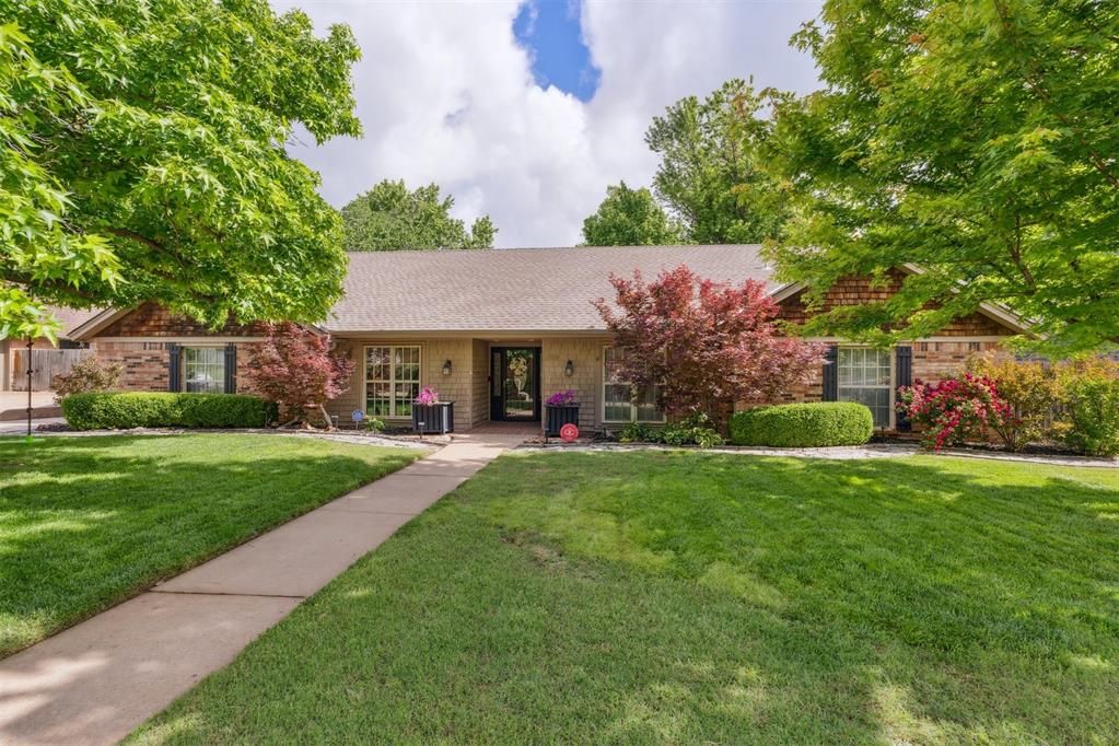 2925 Lamp Post Ln, Oklahoma City, OK 73120 | MLS# 1168610 | Trulia
