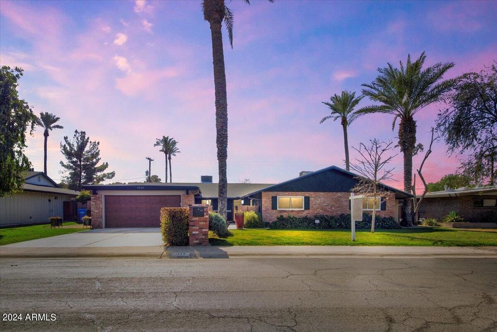1117 W Northview Ave, Phoenix, AZ 85021 - See Est. Value, Schools & More