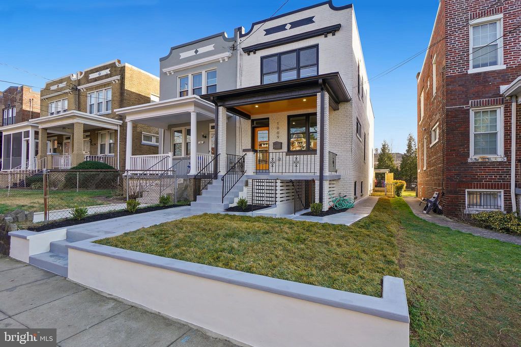 1009 Girard St NE, Washington, DC 20017 - See Est. Value, Schools & More