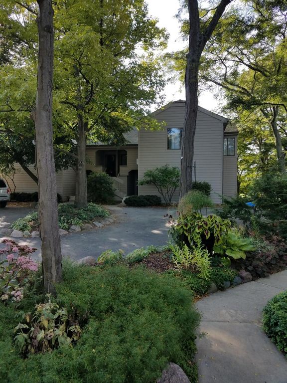 171 Timber Ridge Ln #B, Lake Barrington, IL 60010 - See Est. Value ...