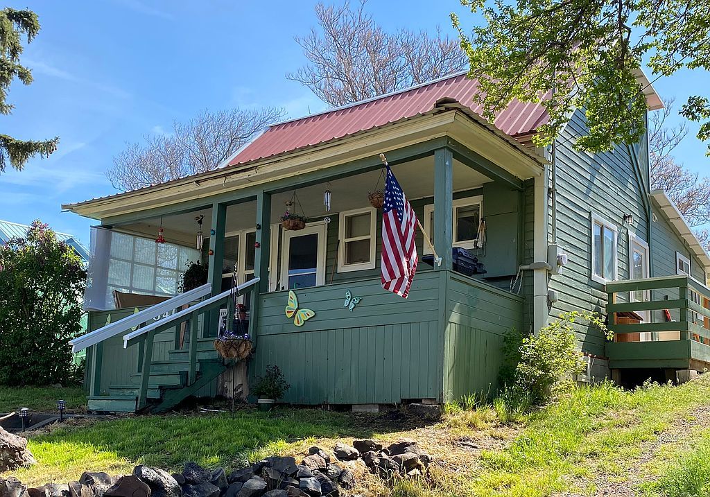 540 S Main St, Heppner, OR 97836 | Trulia