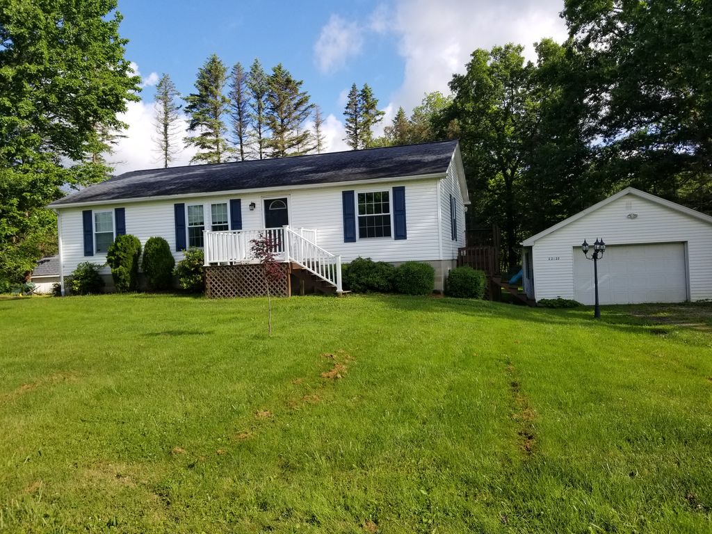 22128 Creveling Rd, Cochranton, PA 16314 - See Est. Value, Schools & More