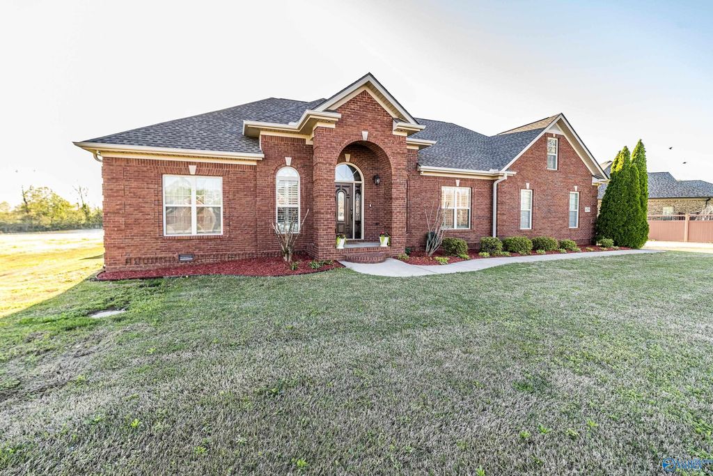14735 Calderwood St, Athens, AL 35613 | MLS# 21858200 | Trulia