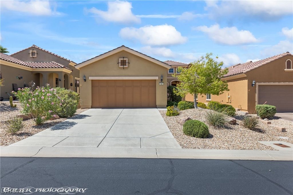 1081 Sundial Ln, Mesquite, NV 89034 - See Est. Value, Schools & More