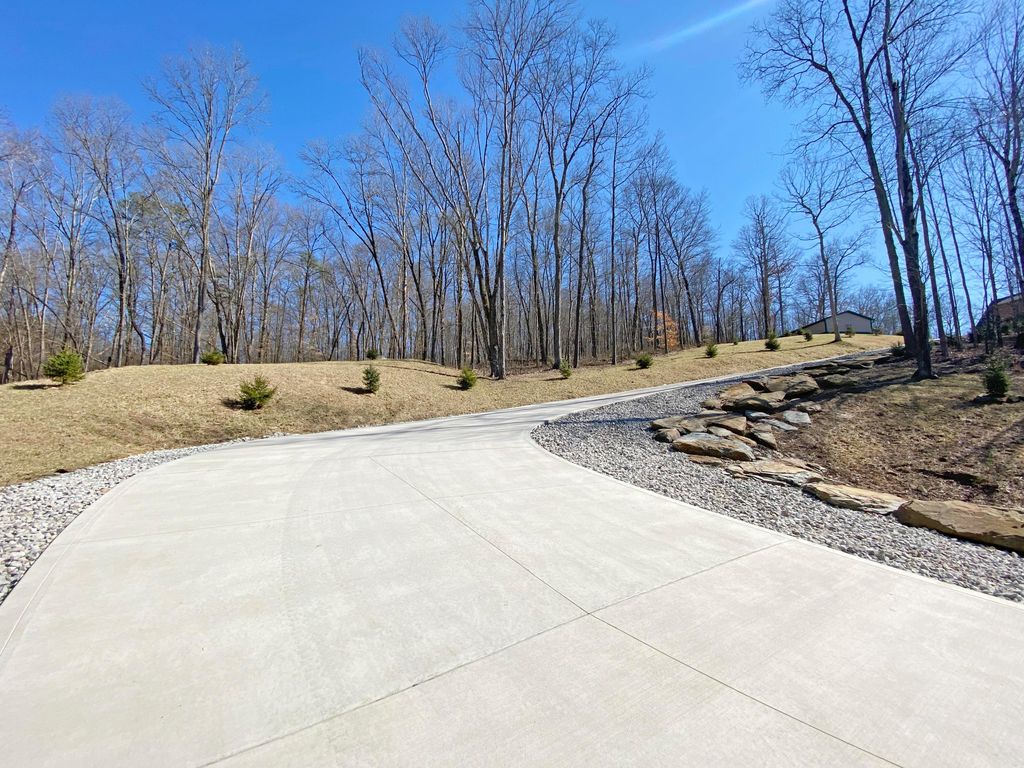 16878 State Route 664 S, Logan, OH 43138 - See Est. Value, Schools & More